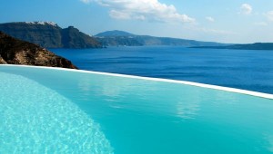 26 Best Santorini Hotels with Infinity Pools