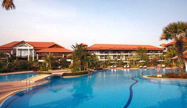 9 BEST FAMILY HOTELS In Siem Reap Where To Stay With Kids 9-best-family-hotels-in-siem-reap-where-to-stay-with-kids