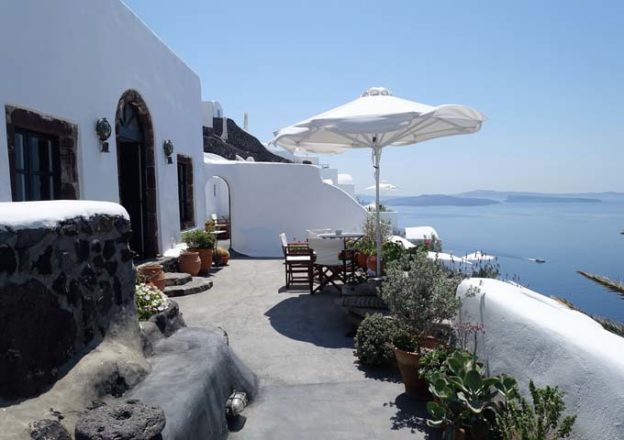 PERIVOLAS HOTEL in Santorini - Review with Photos & Map