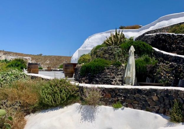 Venetsanos Winery in Santorini – Review with Map & Photos