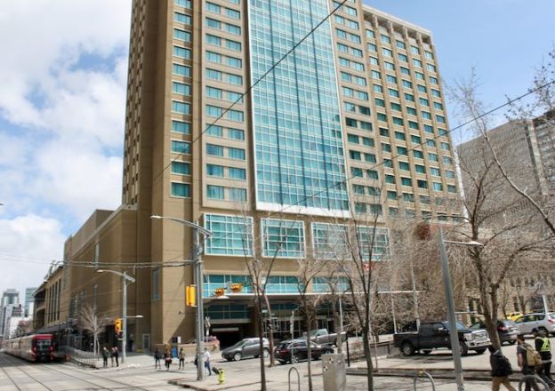13 BEST HOTELS in Calgary
