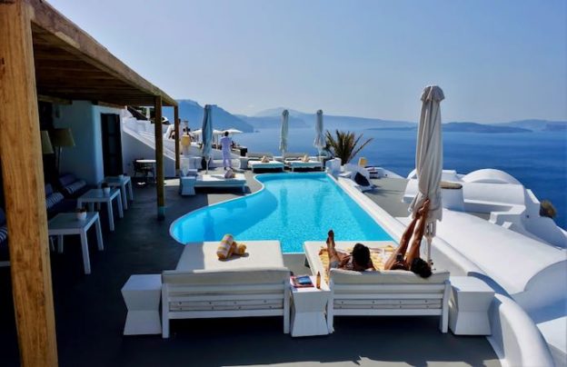 48 Best Hotels in Oia, Santorini - Where to Stay