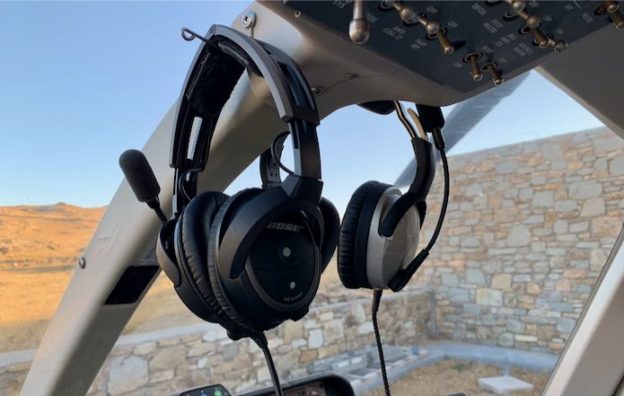 Santorini-Mykonos Helicopter Tours & Transfers