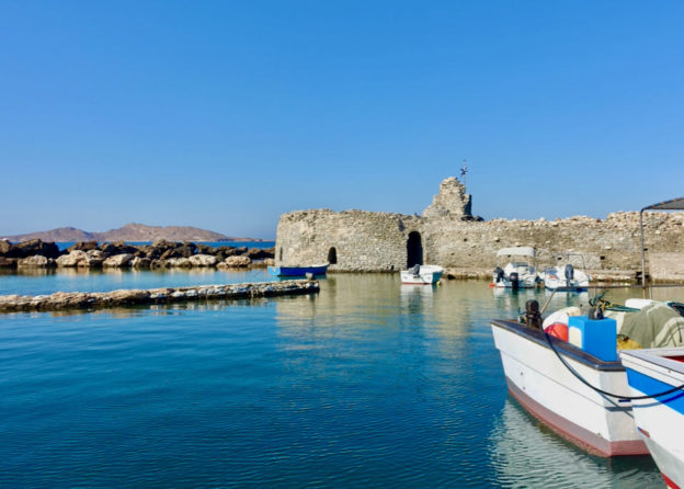 14 Best Hotels in Naoussa, Paros - Where to Stay