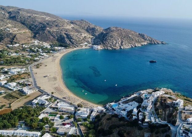 WHERE TO STAY in IOS - My favorite hotels