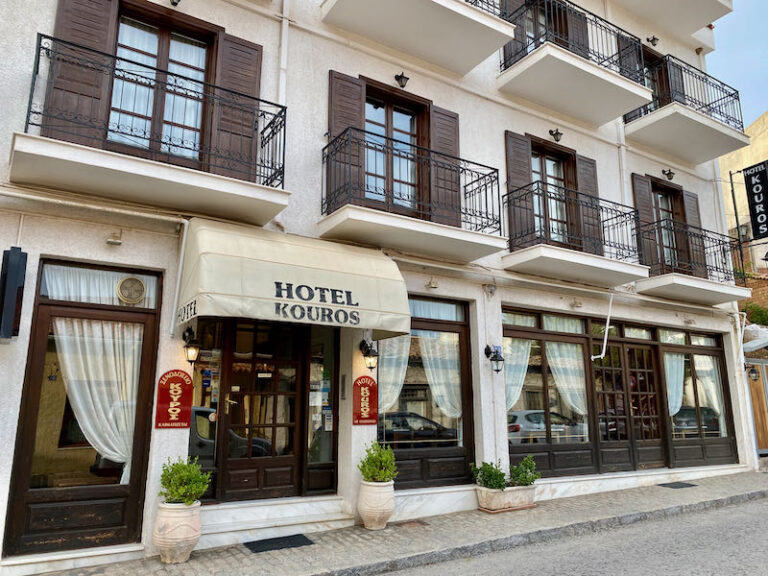 Where to Stay in Delphi: Best Hotels & Towns