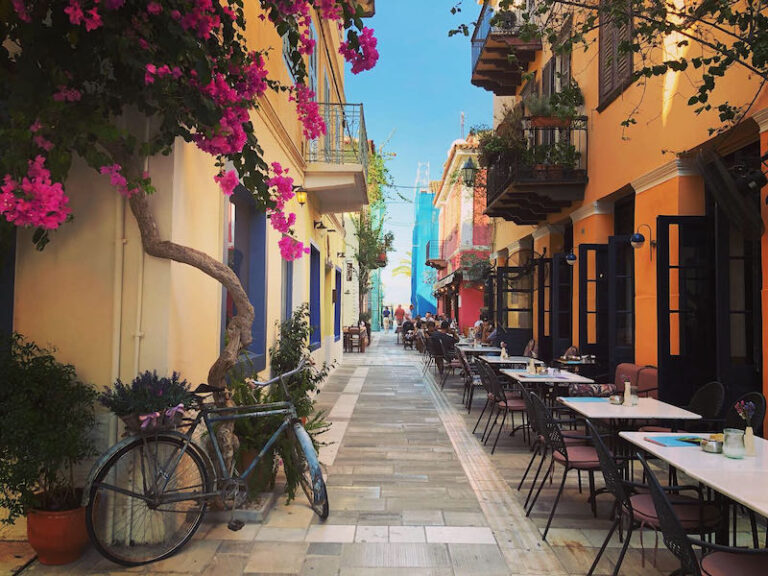 12 Best Places in Mainland Greece - North, Central, & Peloponnese