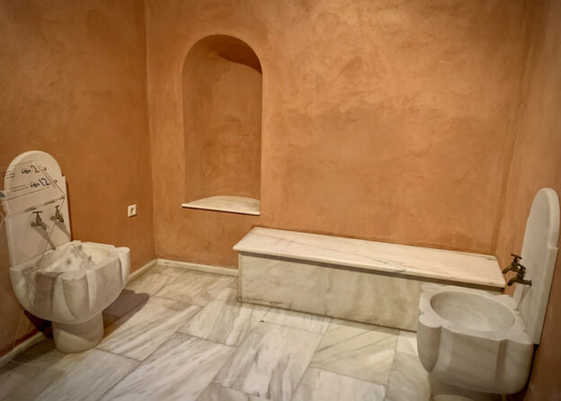 Bathhouse of the Winds – Tickets, Hours, Tours, Review
