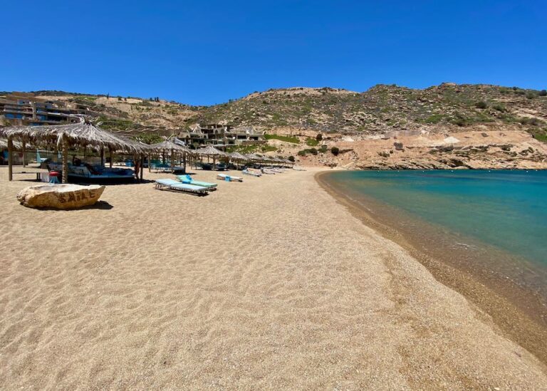 WHERE TO STAY in IOS - My favorite hotels