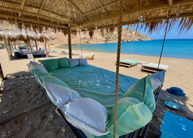 WHERE TO STAY in IOS - My favorite hotels