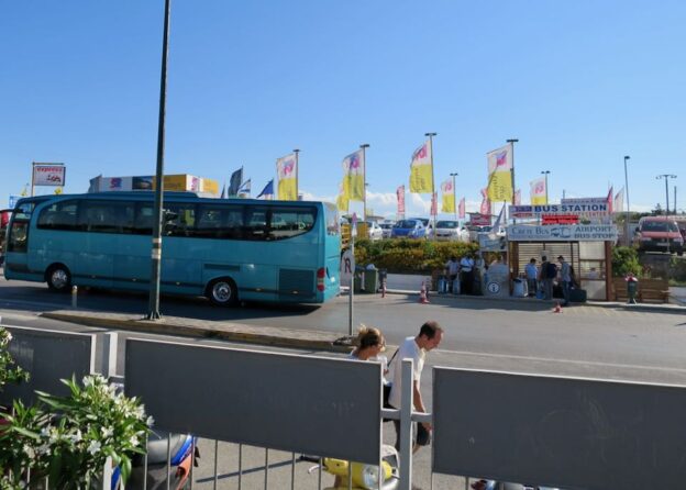 Crete Buses - Routes & Schedules - Heraklion, Chania, Rethymno