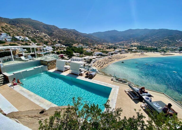 WHERE TO STAY in IOS - My favorite hotels