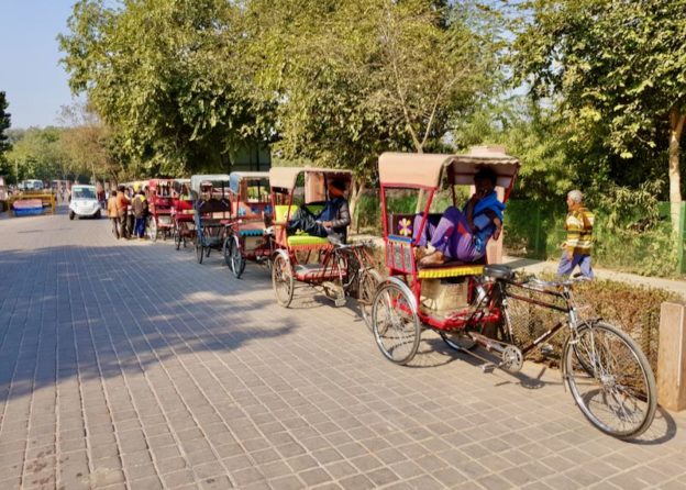 WHERE TO STAY in AGRA - Best Areas & Neighborhoods