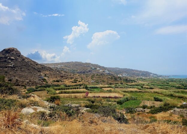 Where to Stay in Naxos: The Best Towns & Beaches (2026 Guide)