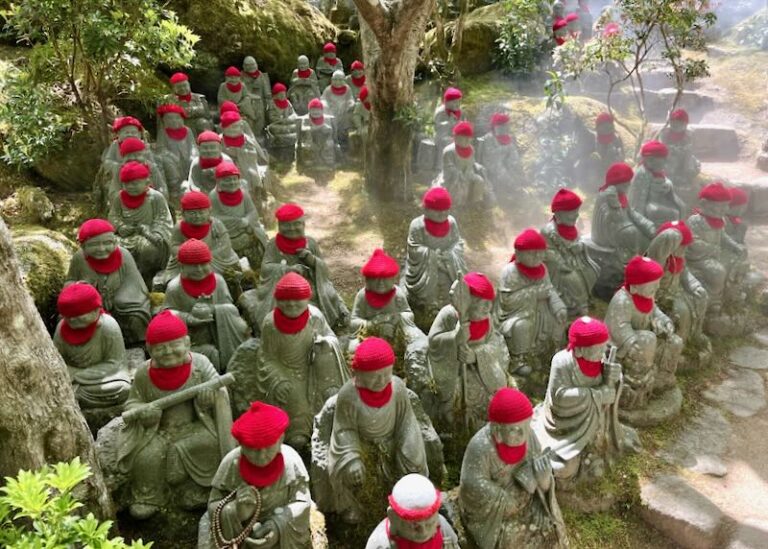 WHERE TO STAY in HIROSHIMA - Best Hotels & Towns