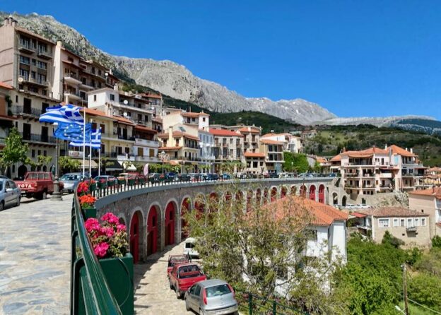 Visiting Delphi & Meteora from Athens