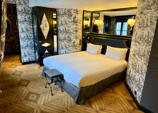 Where to Stay in Paris: The 10 Best Neighborhoods (2026 Guide)