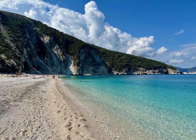 9 Best Beaches on Kefalonia – Myrtos, Platis Gialos, Lourdata, Spithi