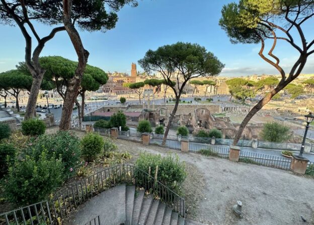 Where to Stay in Monti (Rome) - 10 Best Hotels