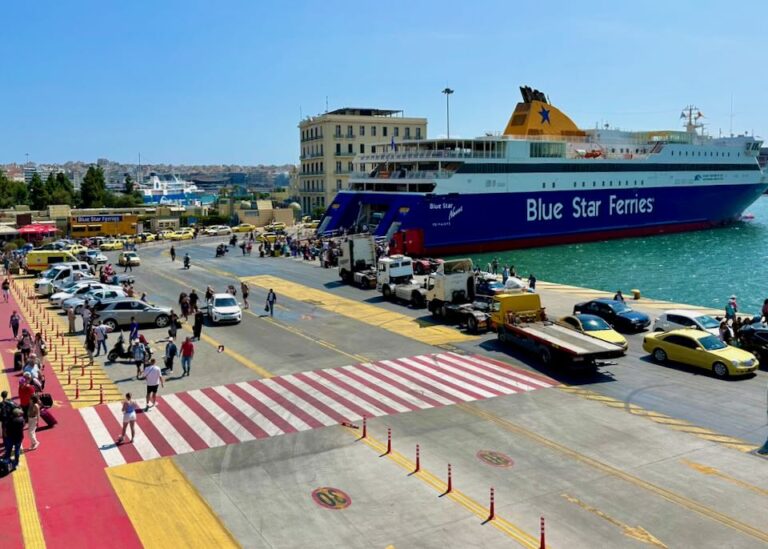 Athens to Mykonos: Fly or Ferry? (My 2026 Guide)